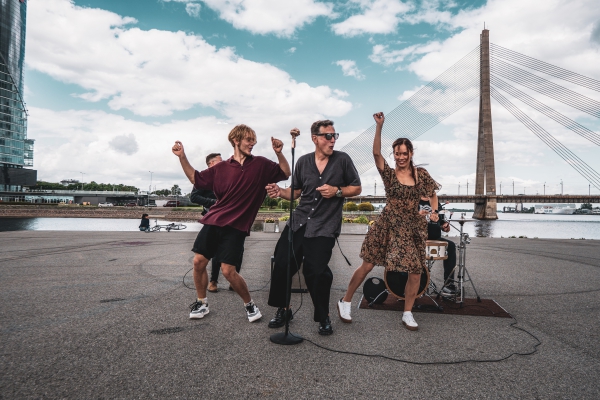 Normunds Rutulis un "Saulaina diena" / LR2 / / Latvijas Radio