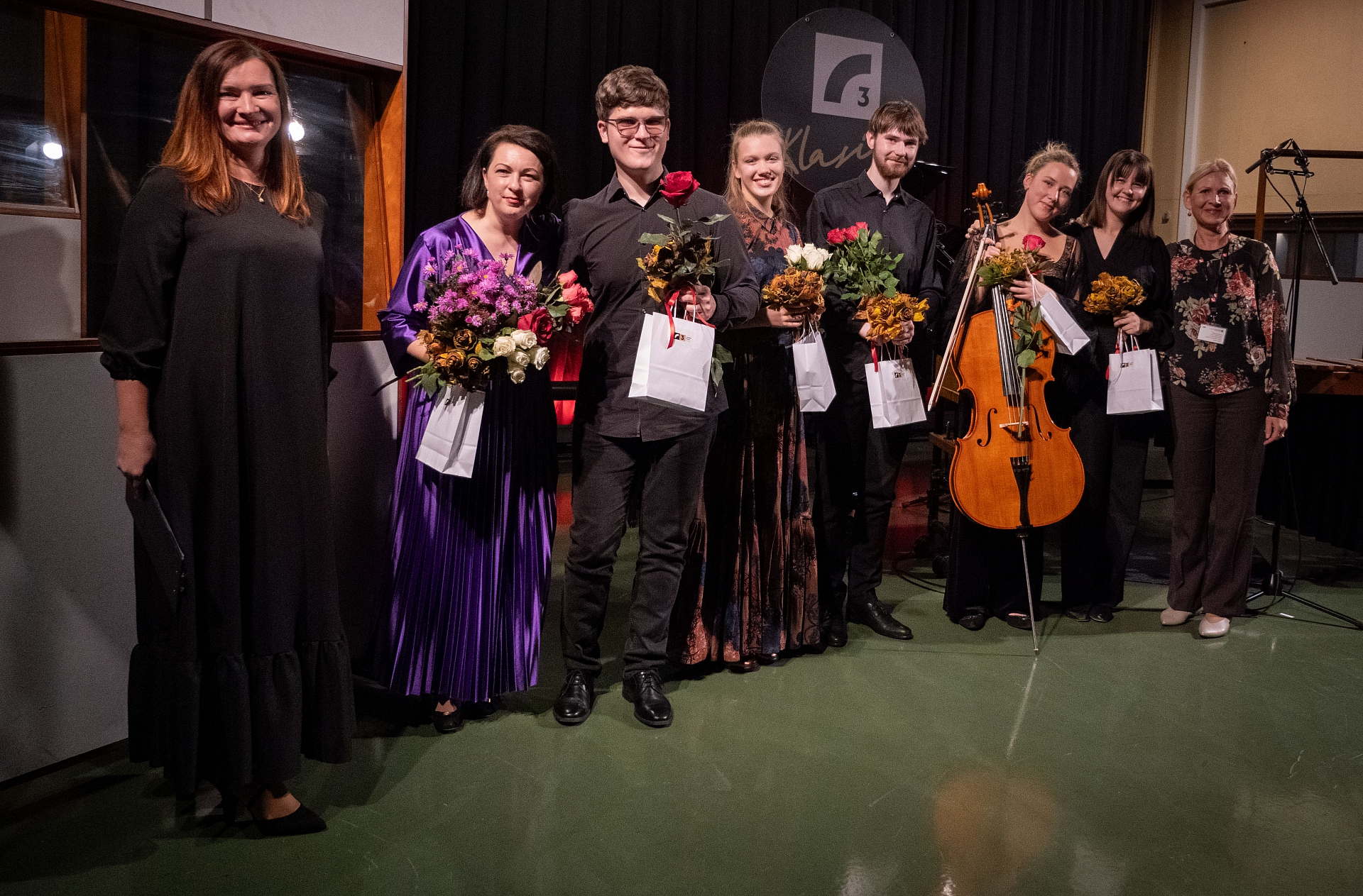 Koncerts "Jaunie talanti" Latvijas Radio 1. studijā / Ieraksts / REplay.lv