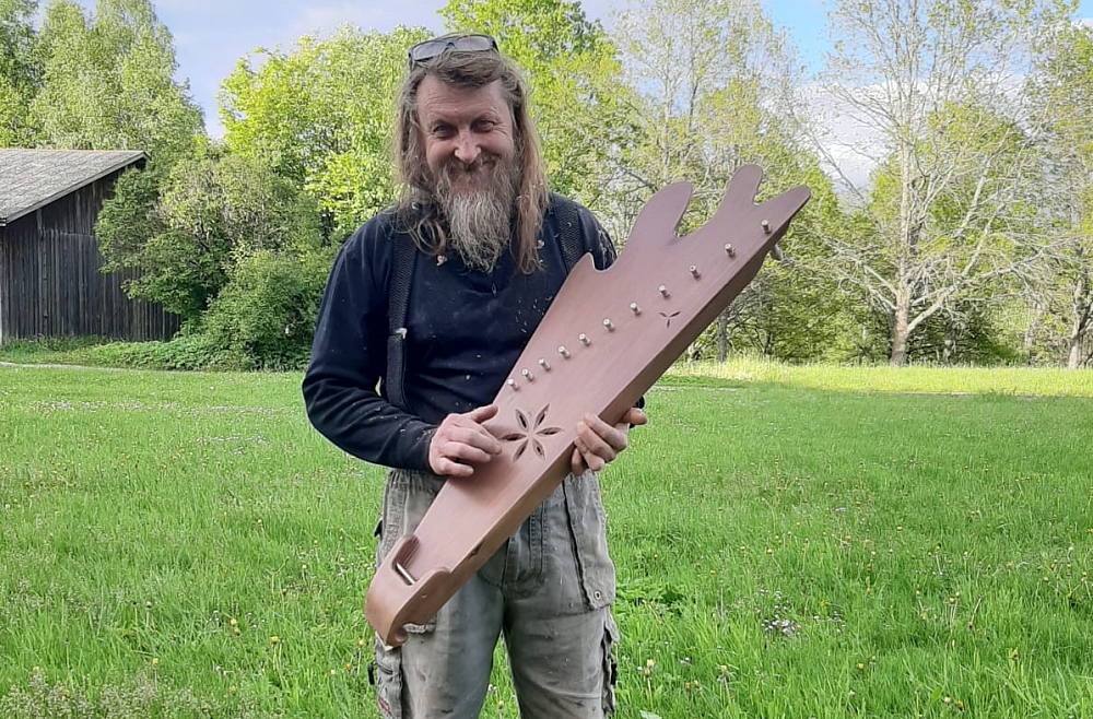 Vai zini, ka apse, kas folklorā tiek uzskatīta par negatīvu koku, tāda ...