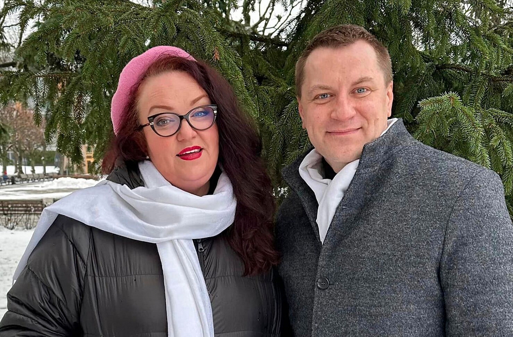 Vairis Nartišs: Vēlamies cilvēku sirdīs ieliet prieku un gaišumu / LR3 ...