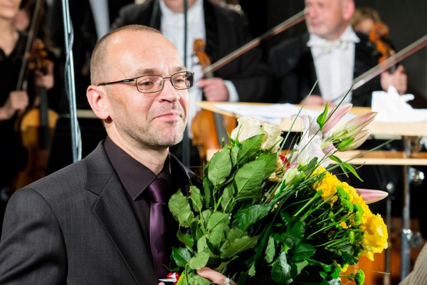 Riharda Dubras oratorijas “Marija” pirmatskaņojumu gaidot / LR1 ...