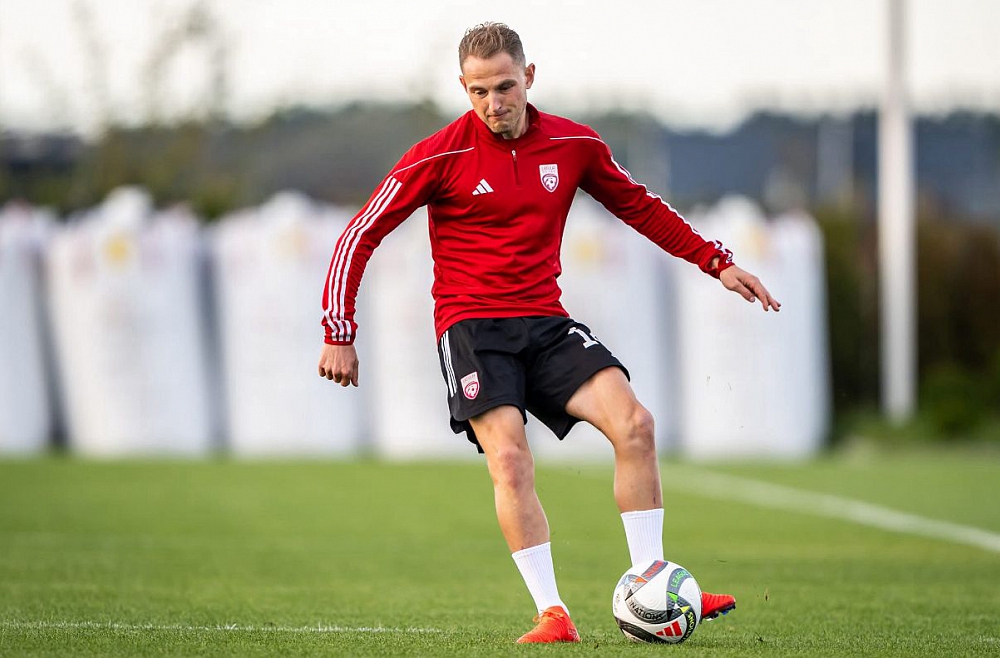 Futbolists Andrejs Cigaņiks - Purvciemā audzis puika, šobrīd spēlē ...