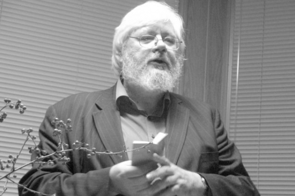 Trimda, dzeja, tulkojumi, pārdomas un asprātības. Saruna ar Juri ...