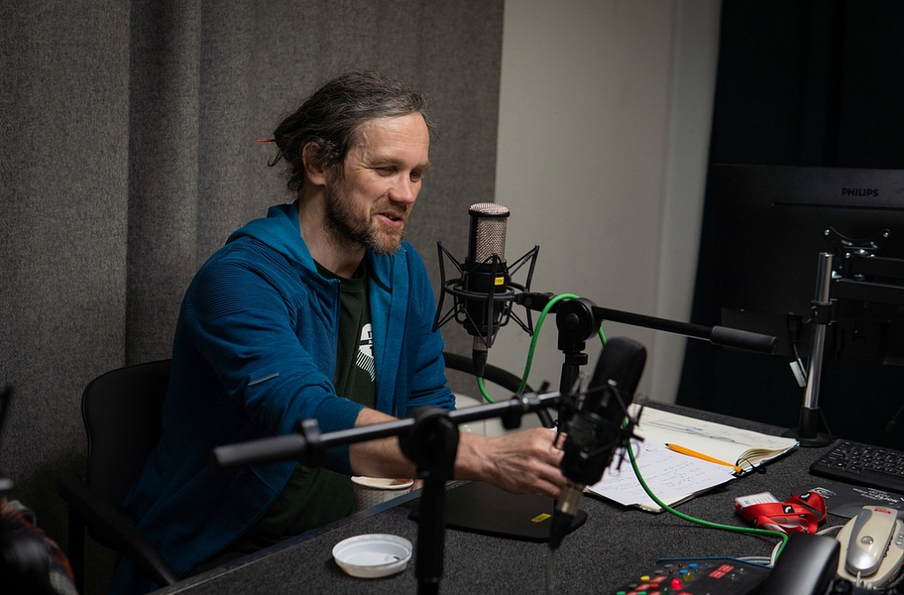 Tēlnieks Ivars Drulle: Es bez zīmuļa nevarēju, visu bērnību zīmēju ...