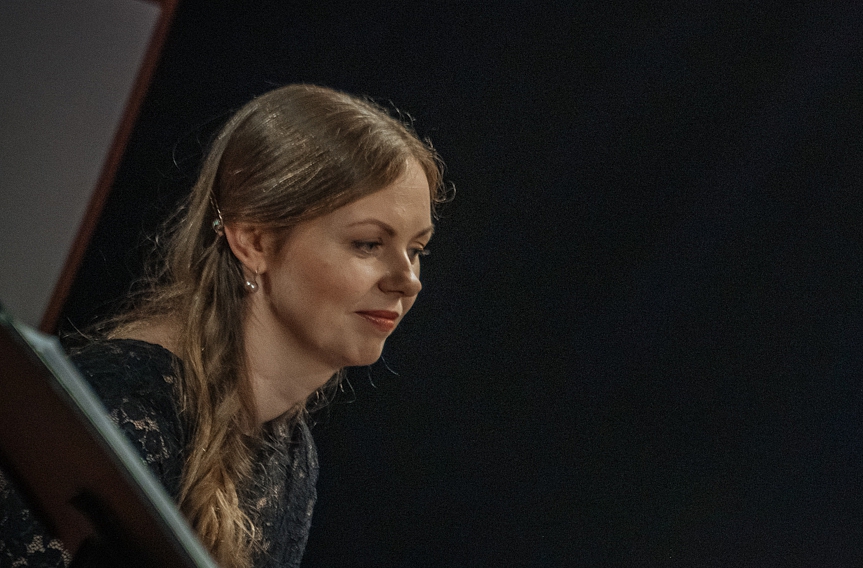 Aija Kuzmane par labdarības koncertu Pēterbaznīcā: Kas tad, ja ne mēs ...